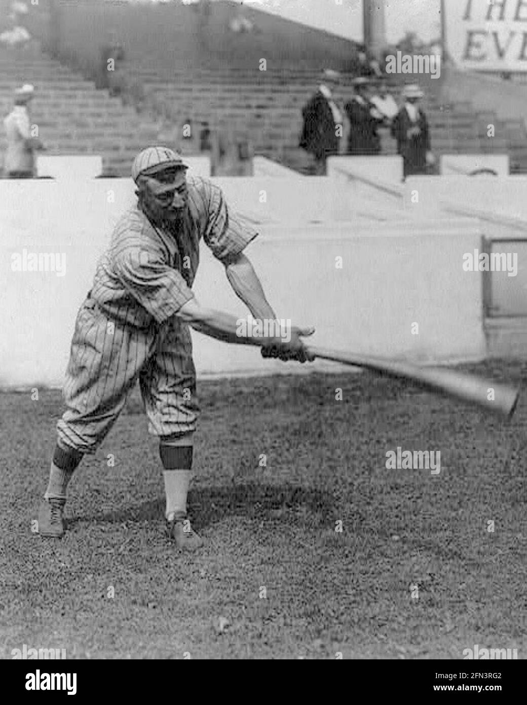 Honus Wagner, Pittsburgh Pirates, 1913 Stock Photo - Alamy