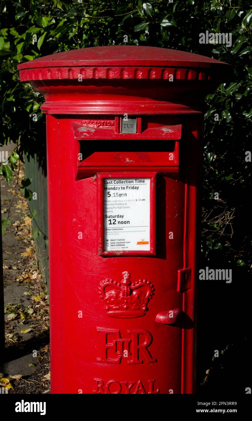 Red Post Box England UK Stock Photo - Alamy