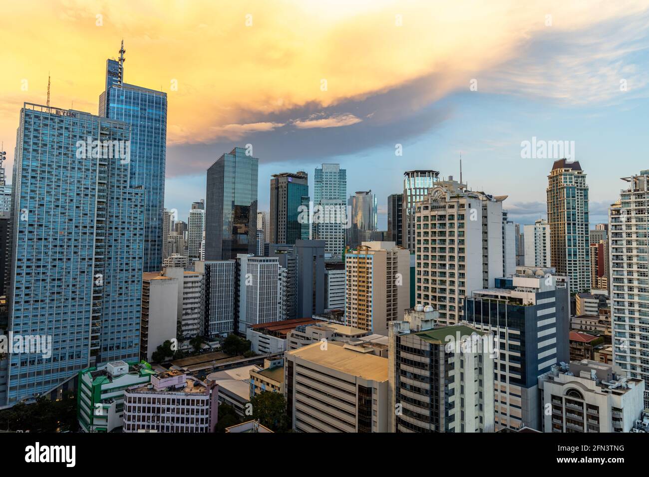 Makati area hi-res stock photography and images - Alamy