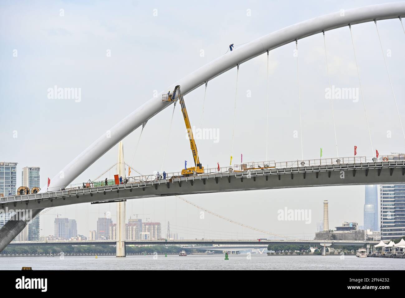 Alxa, China. 13th May, 2021. The workers are constructing the world's ...