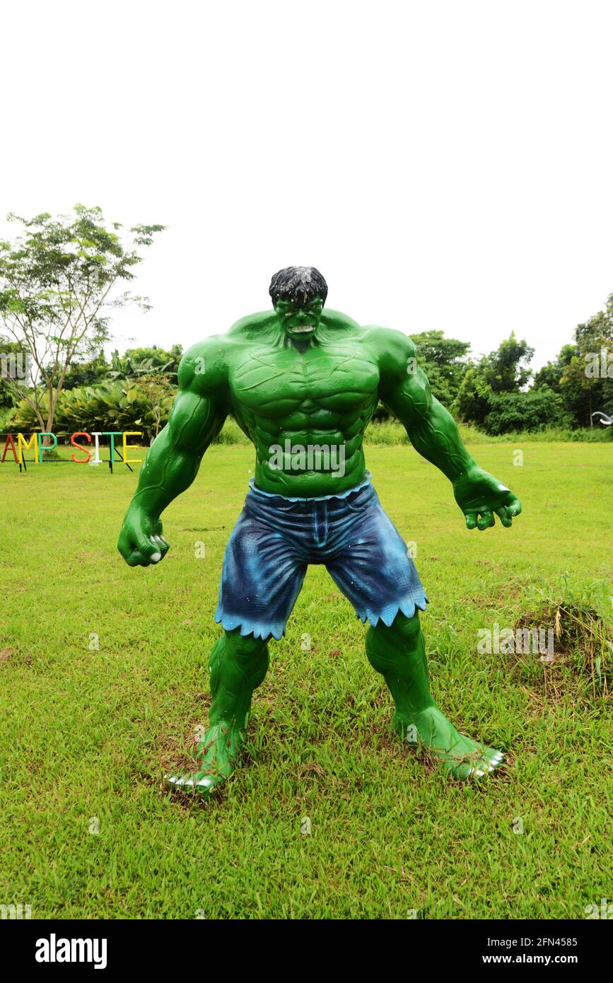 Hulk Sculpture