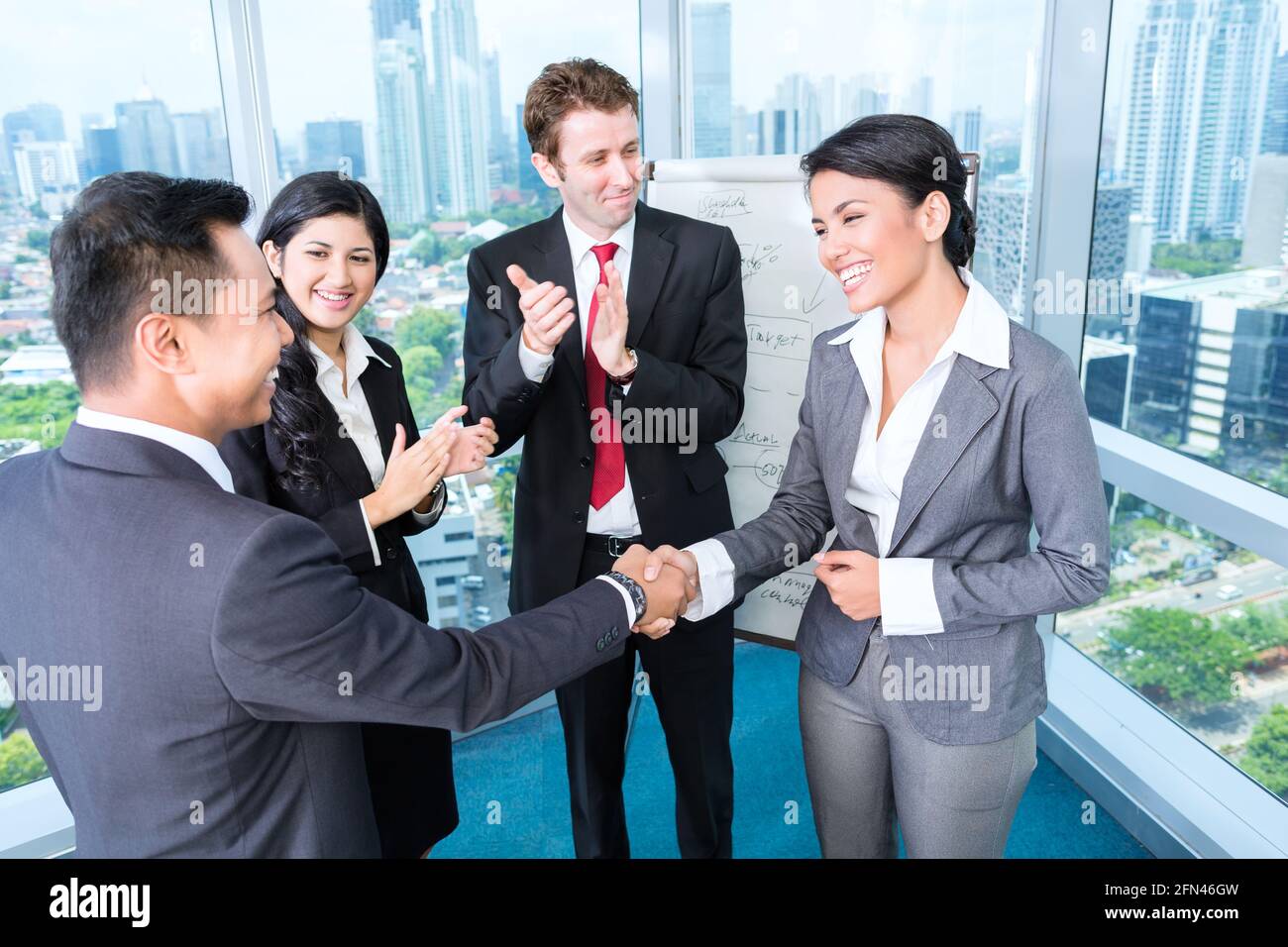 Business team applause in meeting Stock Photo - Alamy