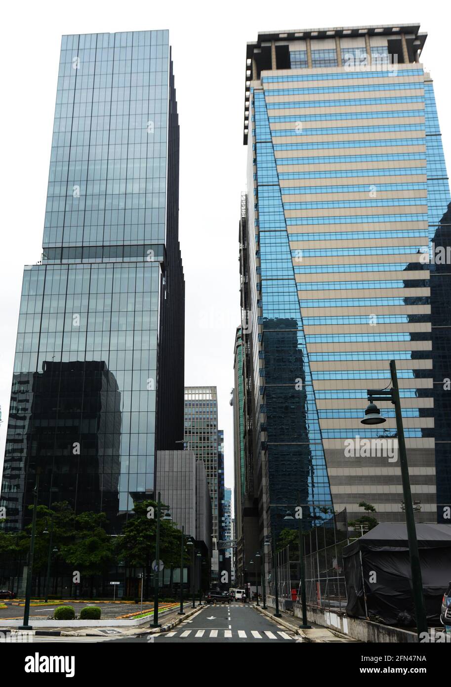 Modern buildings changing the skyline of the Bonifacio Global City in ...
