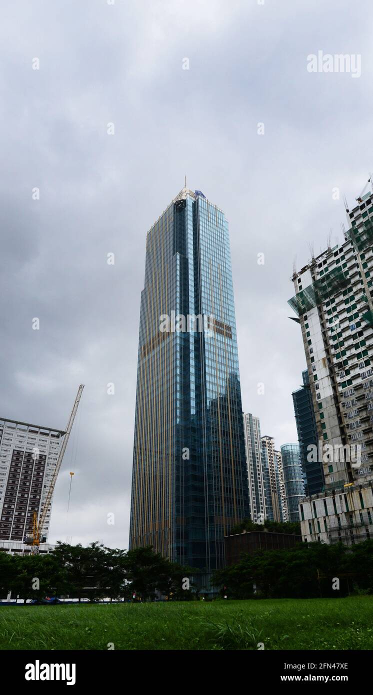 Modern buildings changing the skyline of the Bonifacio Global City in ...
