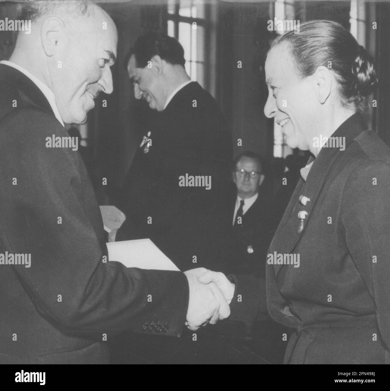 Weigel, Helene, 12.5.1900 - 6.5.1971, German actress, theatre director ...