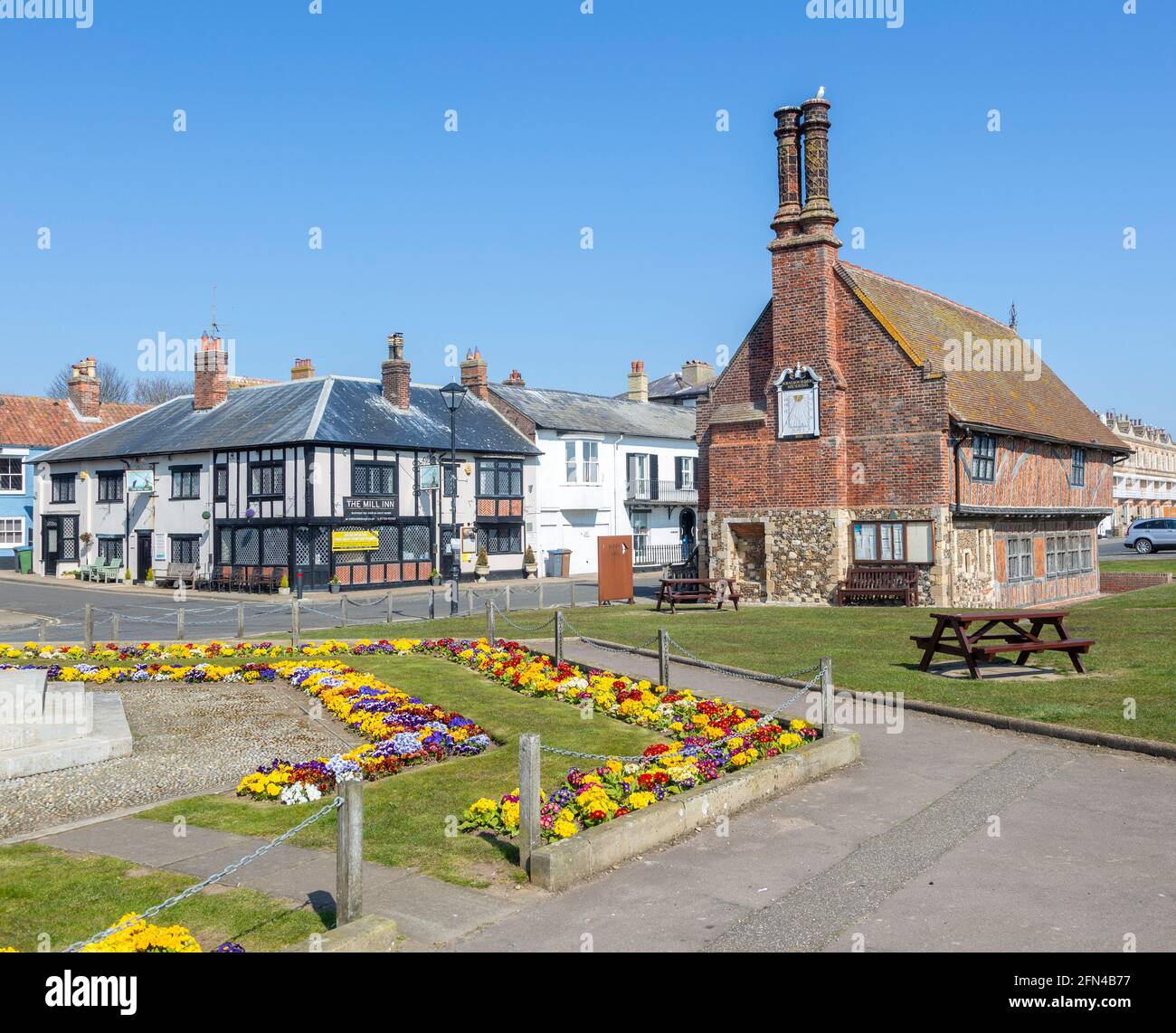 Historic Moot Hall building town guildhall, Aldeburgh, Suffolk, England ...