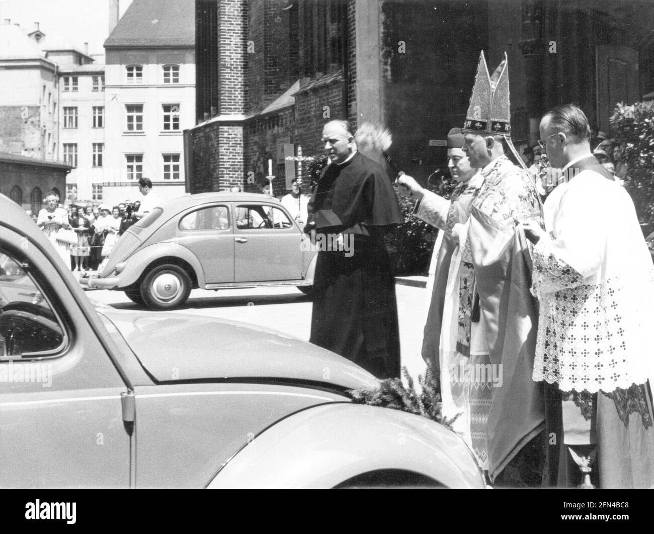 Joseph wendel cardinal hi-res stock photography and images - Alamy