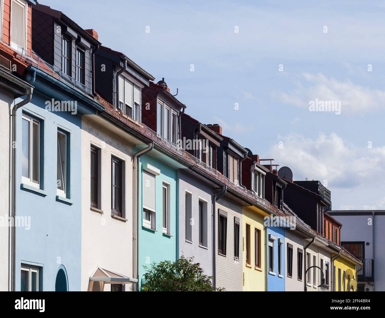 Alte reihenhäuser hi-res stock photography and images - Alamy