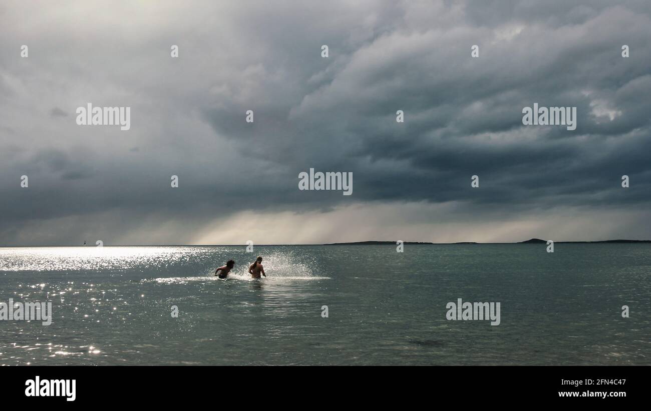 People smiling storm hi-res stock photography and images - Alamy