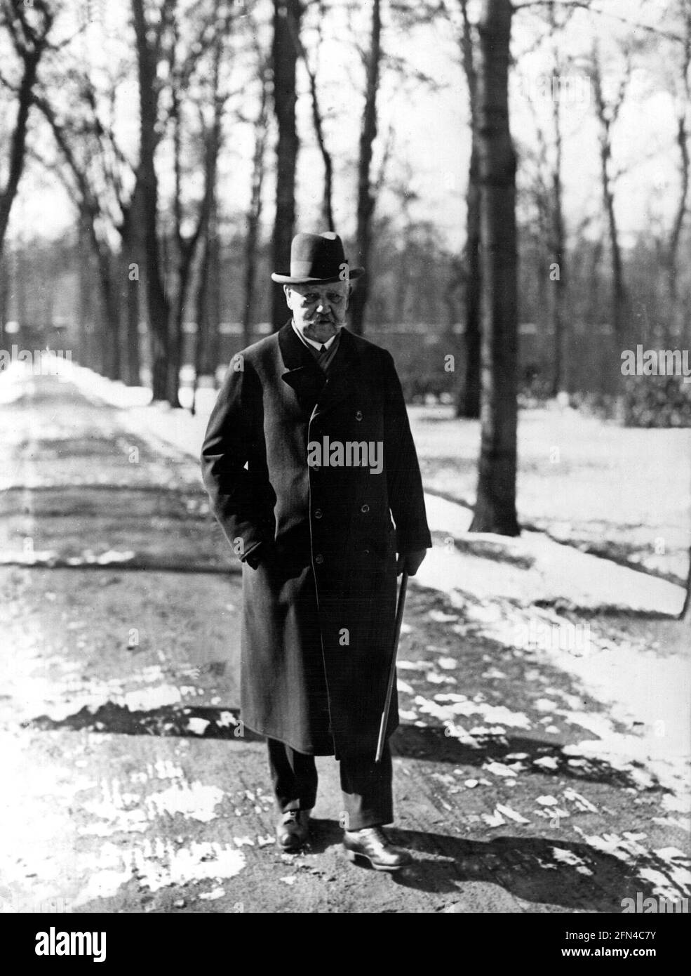 General Hindenburg High Resolution Stock Photography and Images - Alamy