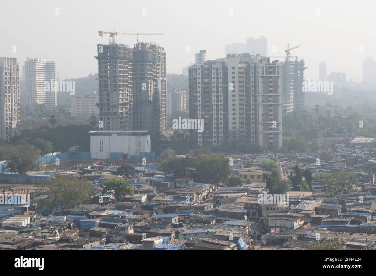 Slum redevelopment of mumbai Stock Photo - Alamy