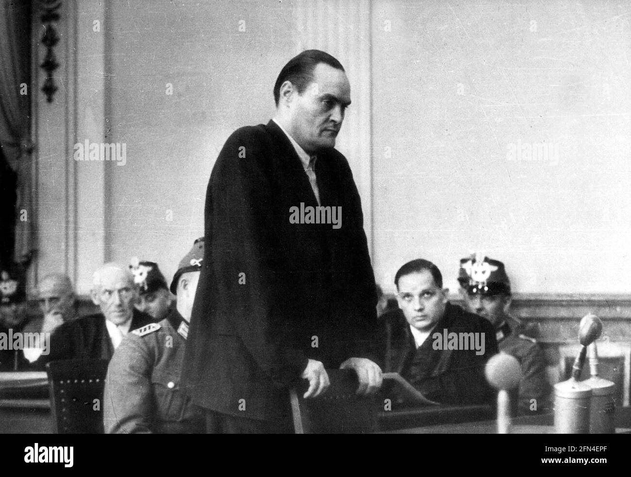 Wirmer, Joseph, 19.3.1901 - 8.9.1944, German jurist, before the People ...