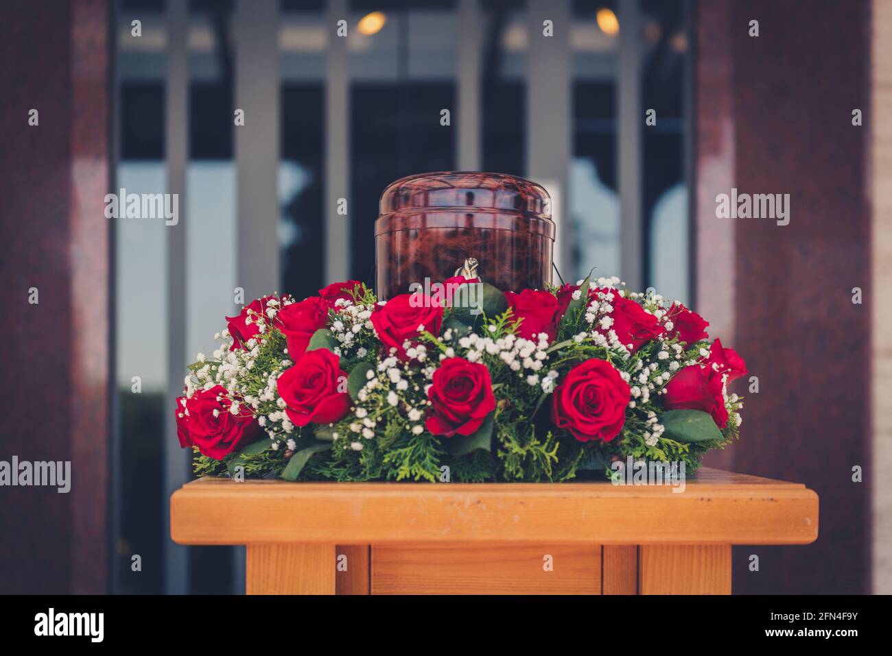 Stand burial ceremony hi-res stock photography and images - Alamy