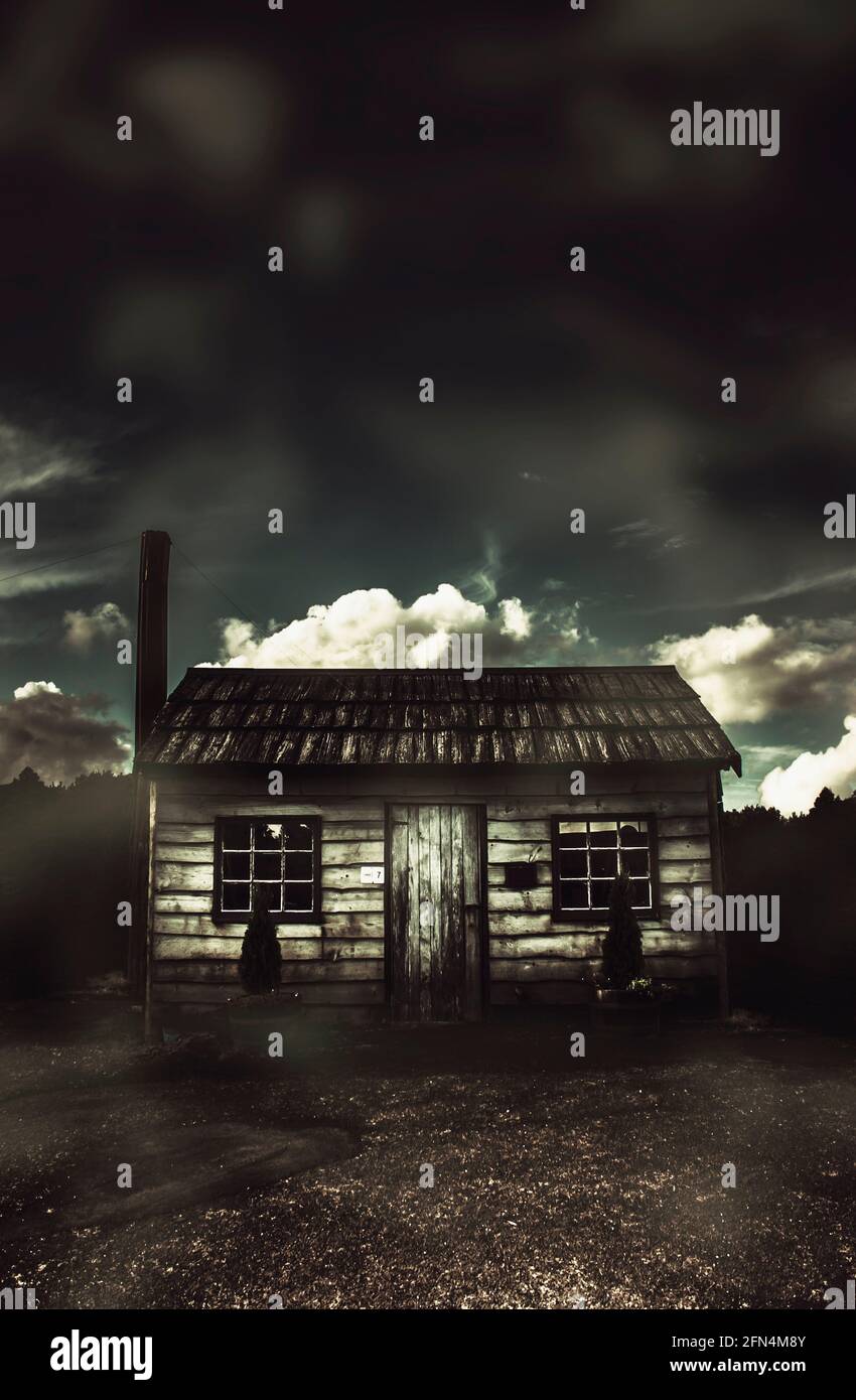 Creepy Cabin High Resolution Stock Photography and Images - Alamy