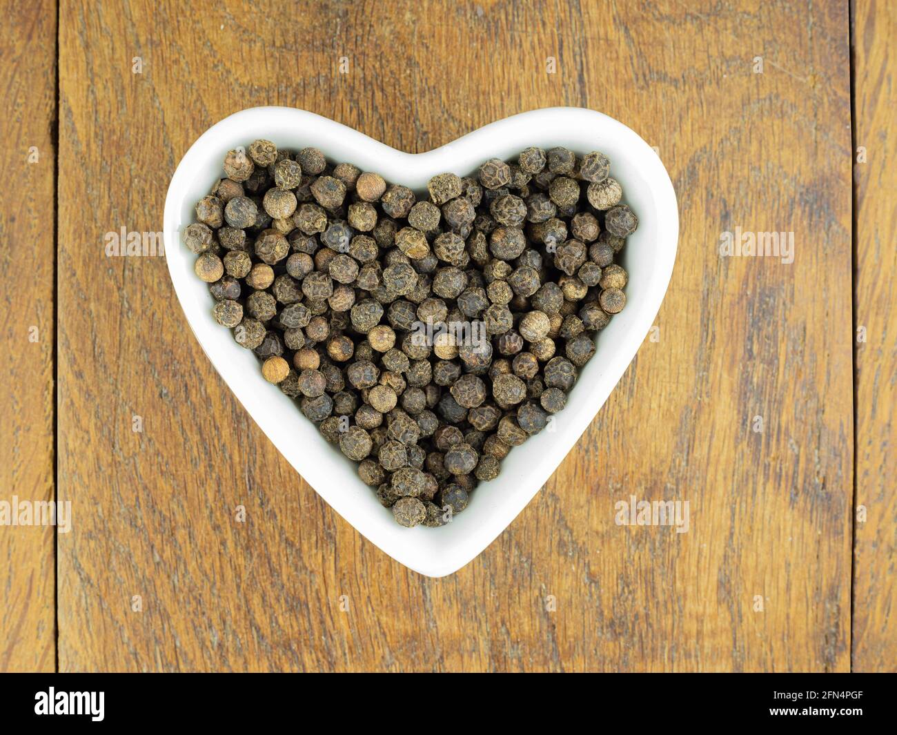 Heart shaped pepper hi-res stock photography and images - Alamy