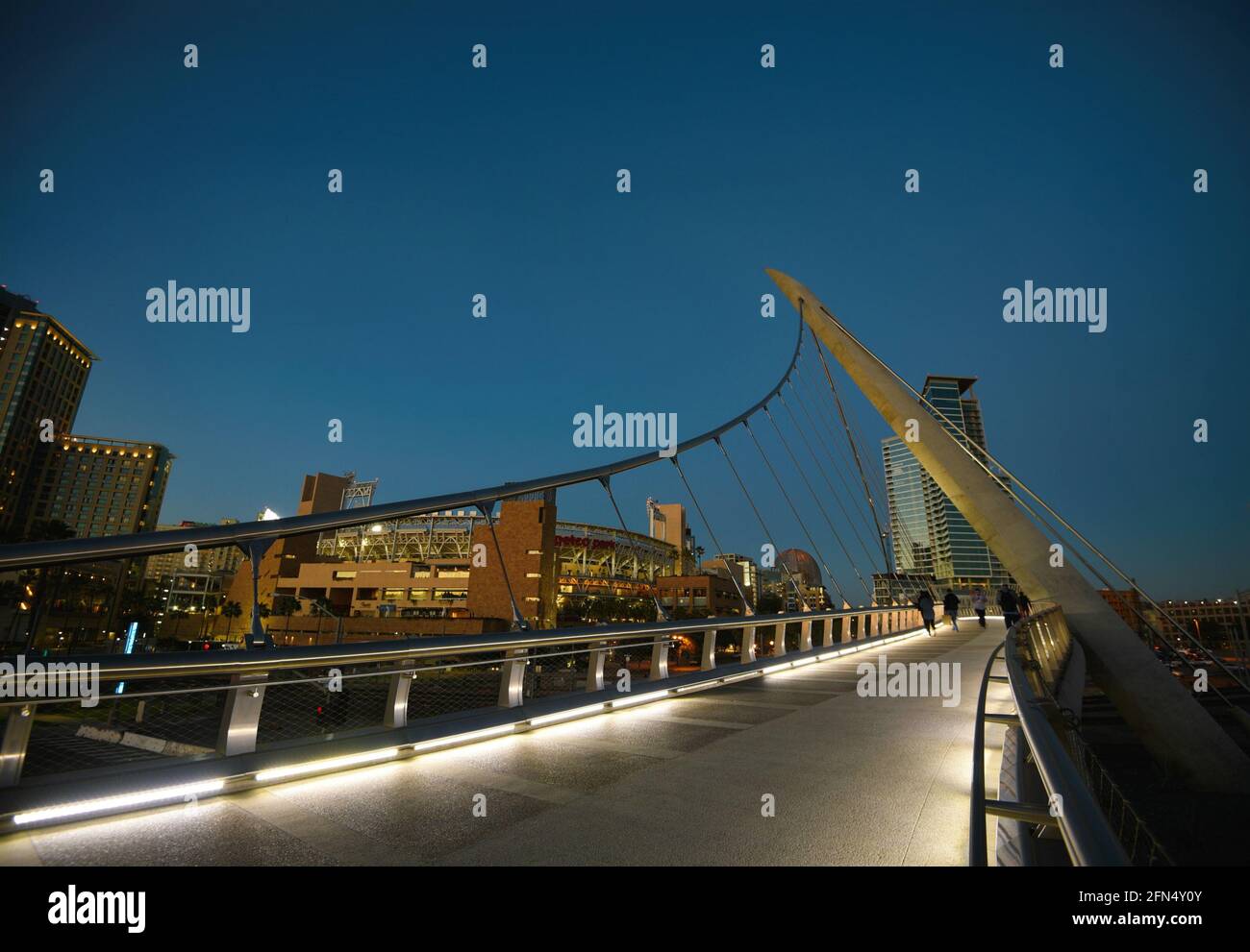 Harbor drive pedestrian bridge hi-res stock photography and images - Alamy