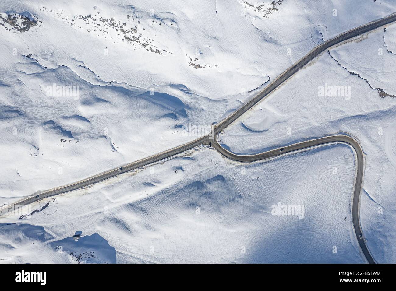 Aerial view of Pla de Beret in winter. The image shows the two sources ...