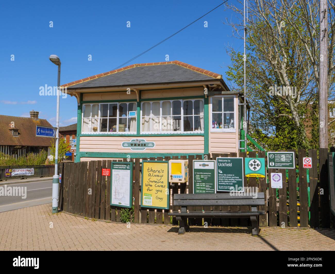 Signal box great britain hi-res stock photography and images - Alamy