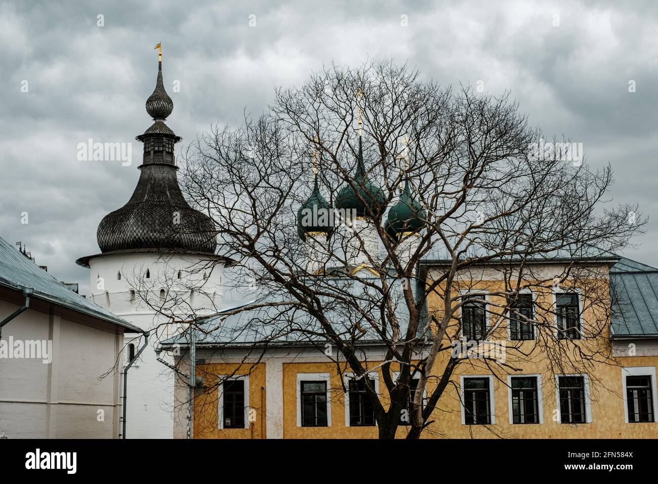 Golden place nero hi-res stock photography and images - Alamy