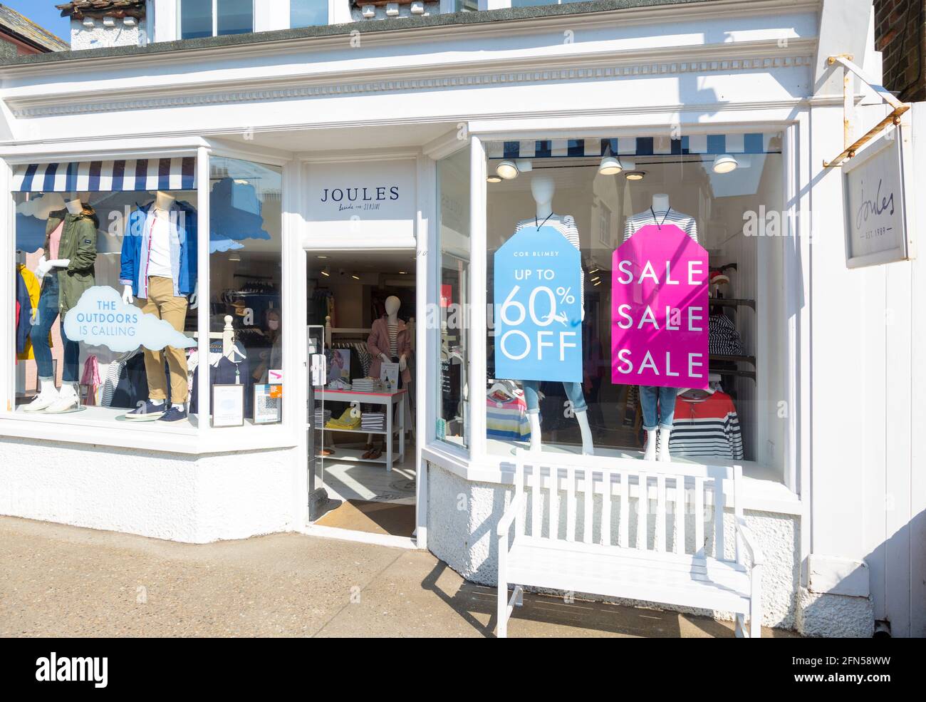 Joules shop front hi-res stock photography and images - Alamy