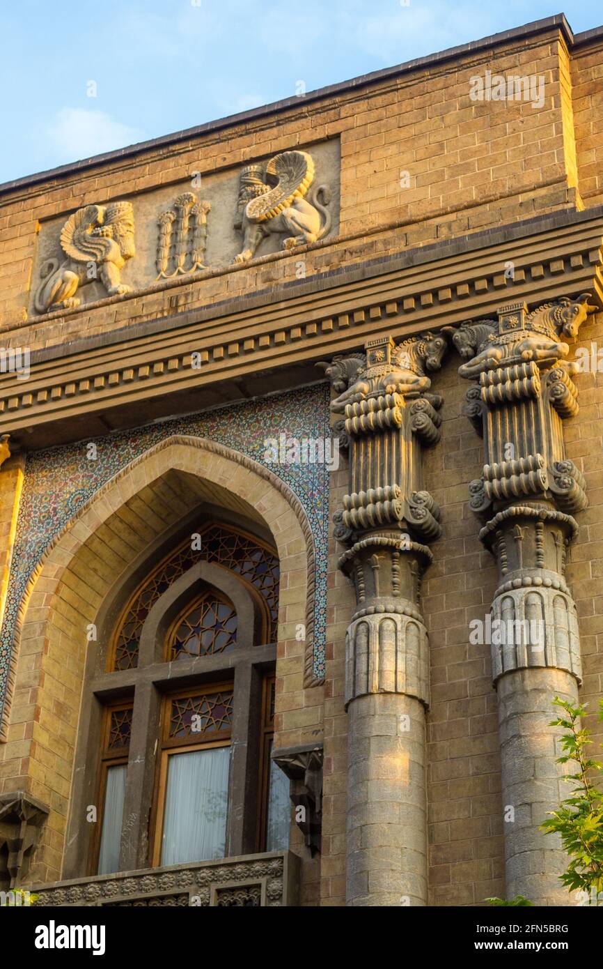 A sculpture on the outside of a museum in Tehran, Iran Stock Photo - Alamy