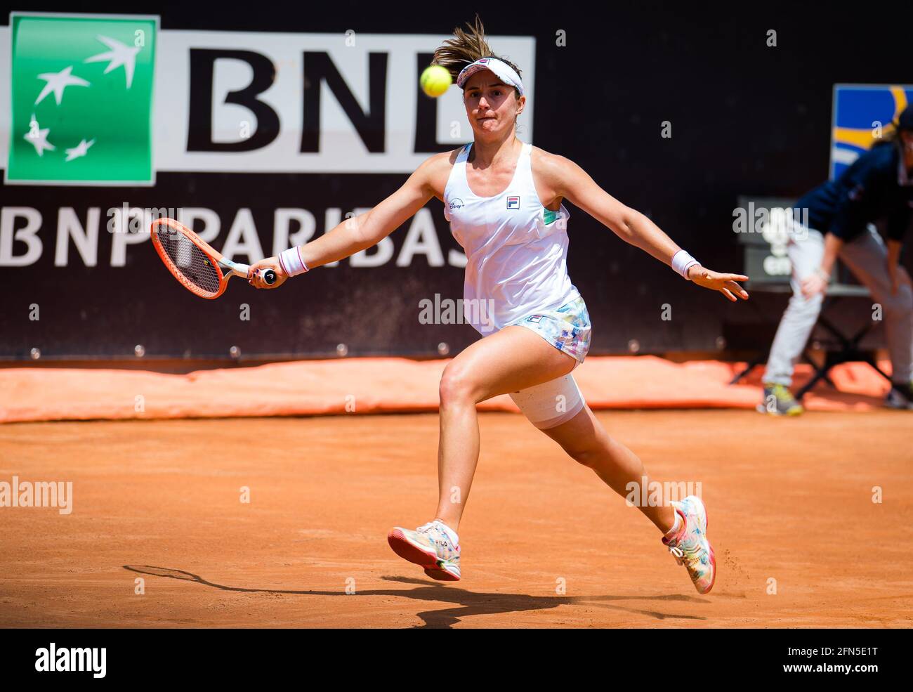 Nadia Podoroska of Argentina in action during the third round at the ...