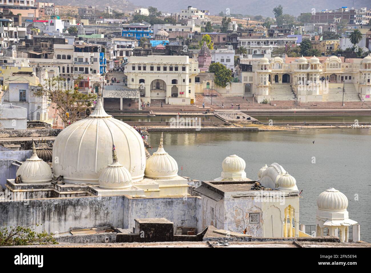 Indian rooftops hi-res stock photography and images - Alamy