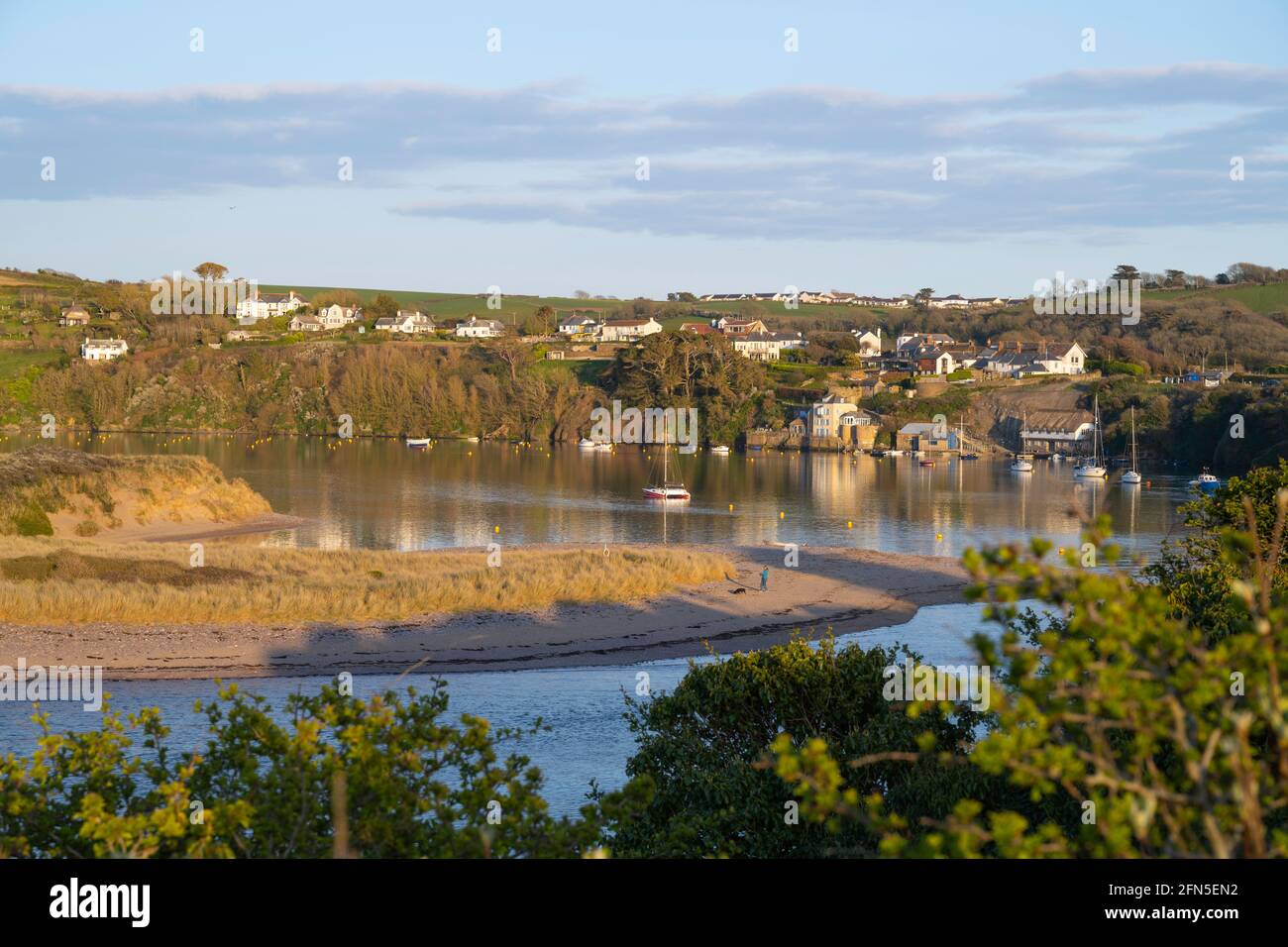 Bantham devon hi-res stock photography and images - Alamy