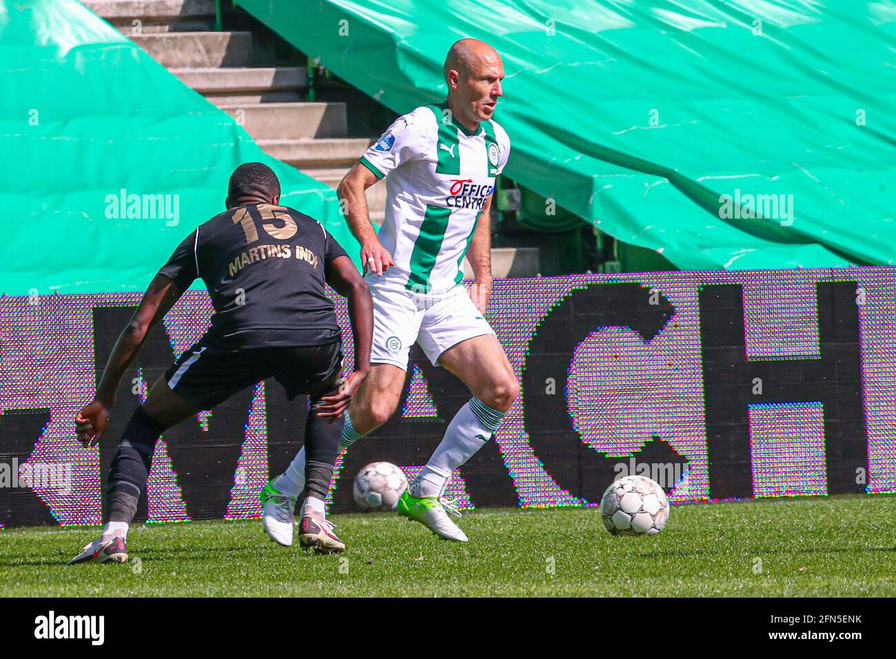 GRONINGEN, NETHERLANDS - MAY 13: Arjen Robben of FC Groningen, Bruno ...