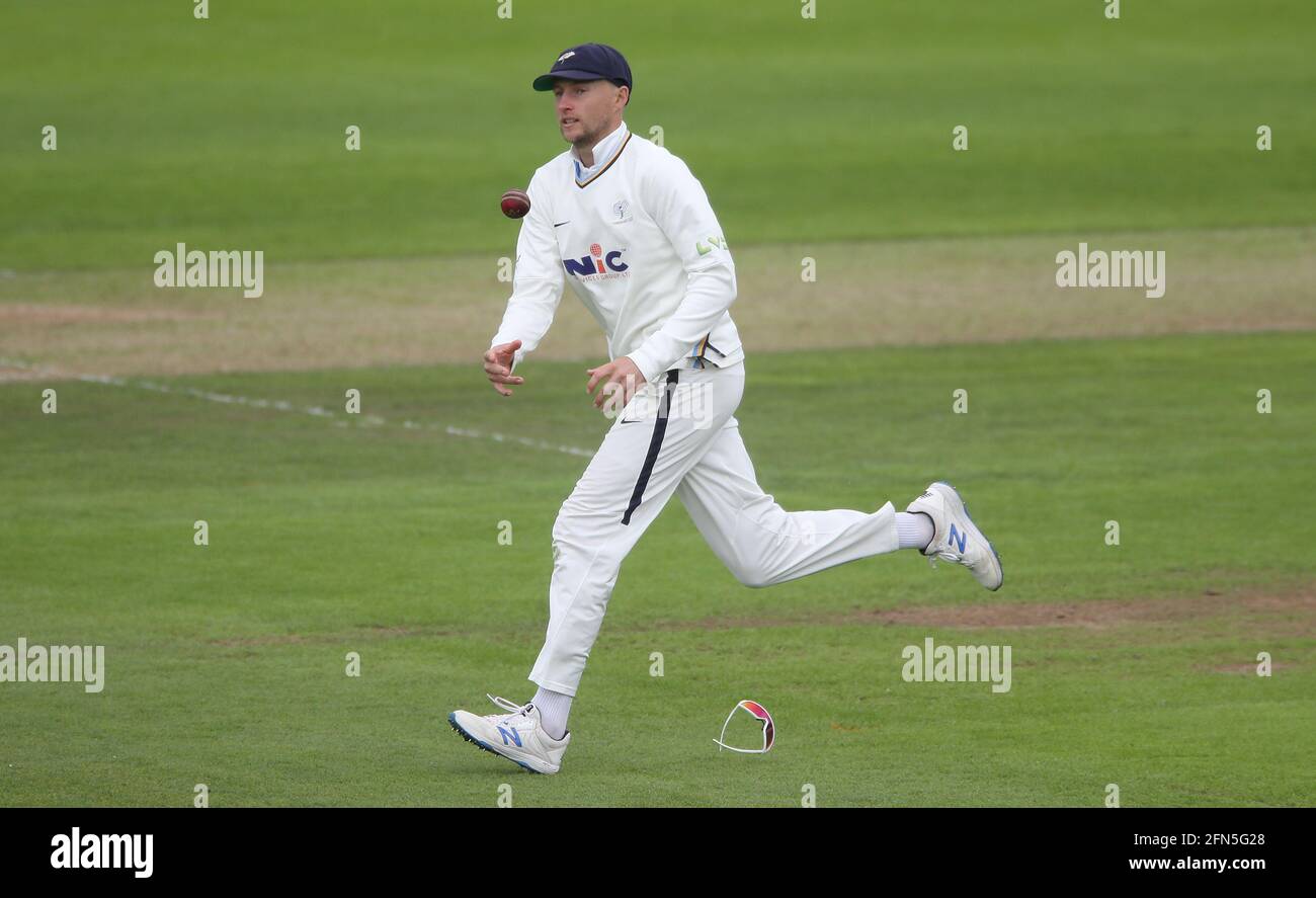 Yorkshire's Joe Root in the field during day two of the LV = Insurance ...