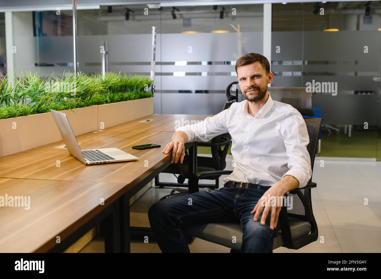 Desk works hi-res stock photography and images - Alamy