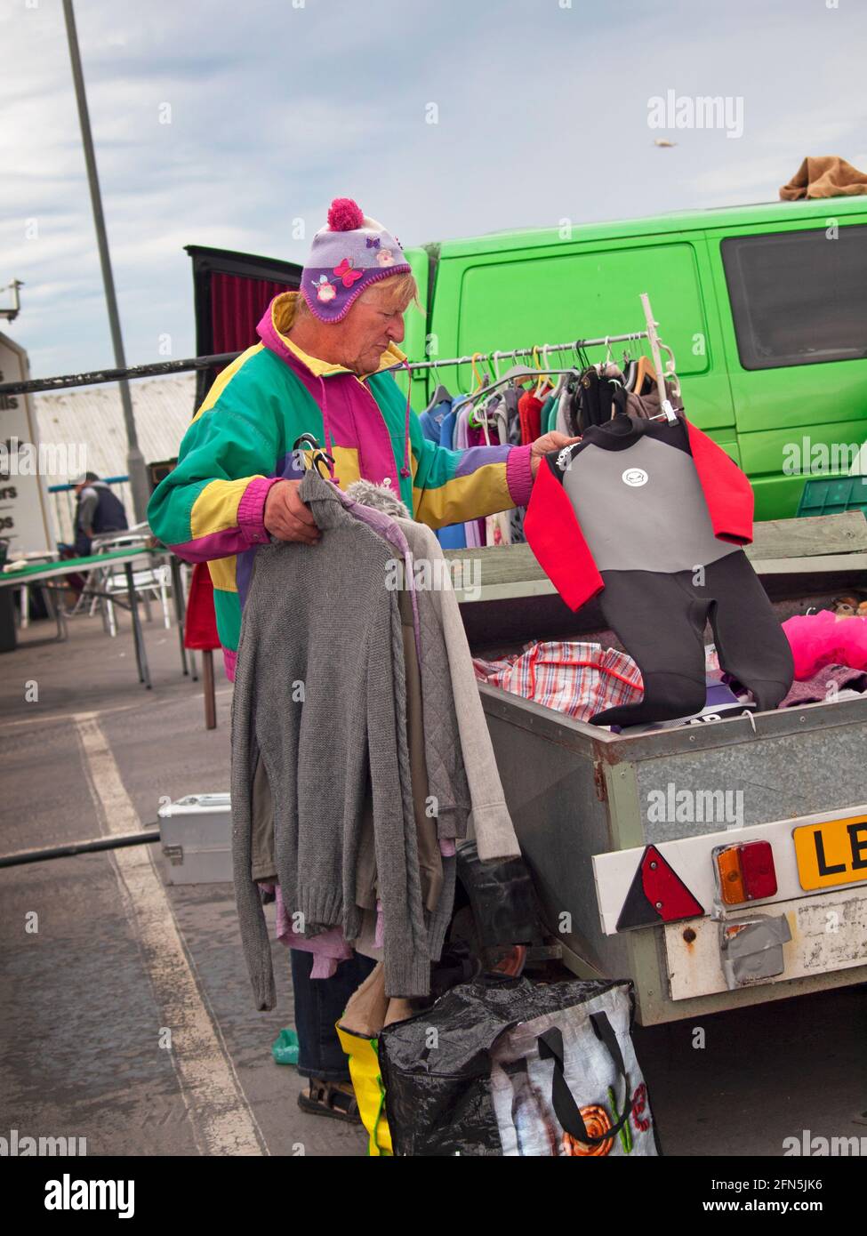 A stall holder at the car boot sale in Brighton Marina, England Stock ...
