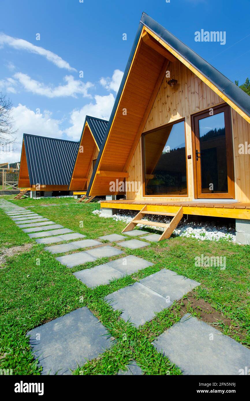 Hut in nature hi-res stock photography and images - Alamy