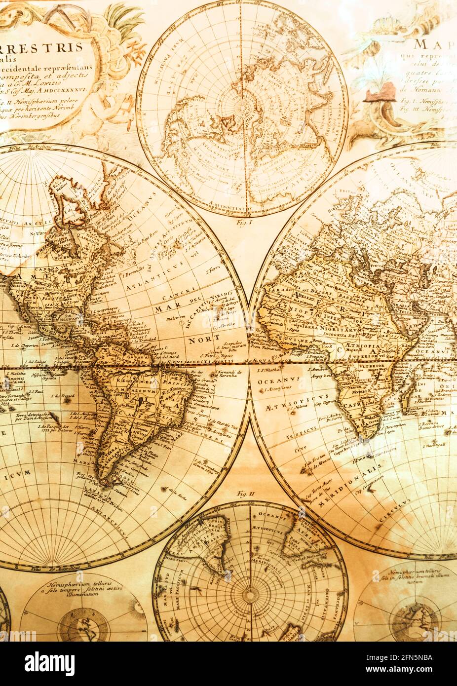 Scroll Vintage World Map High Resolution Stock Photography and Images ...
