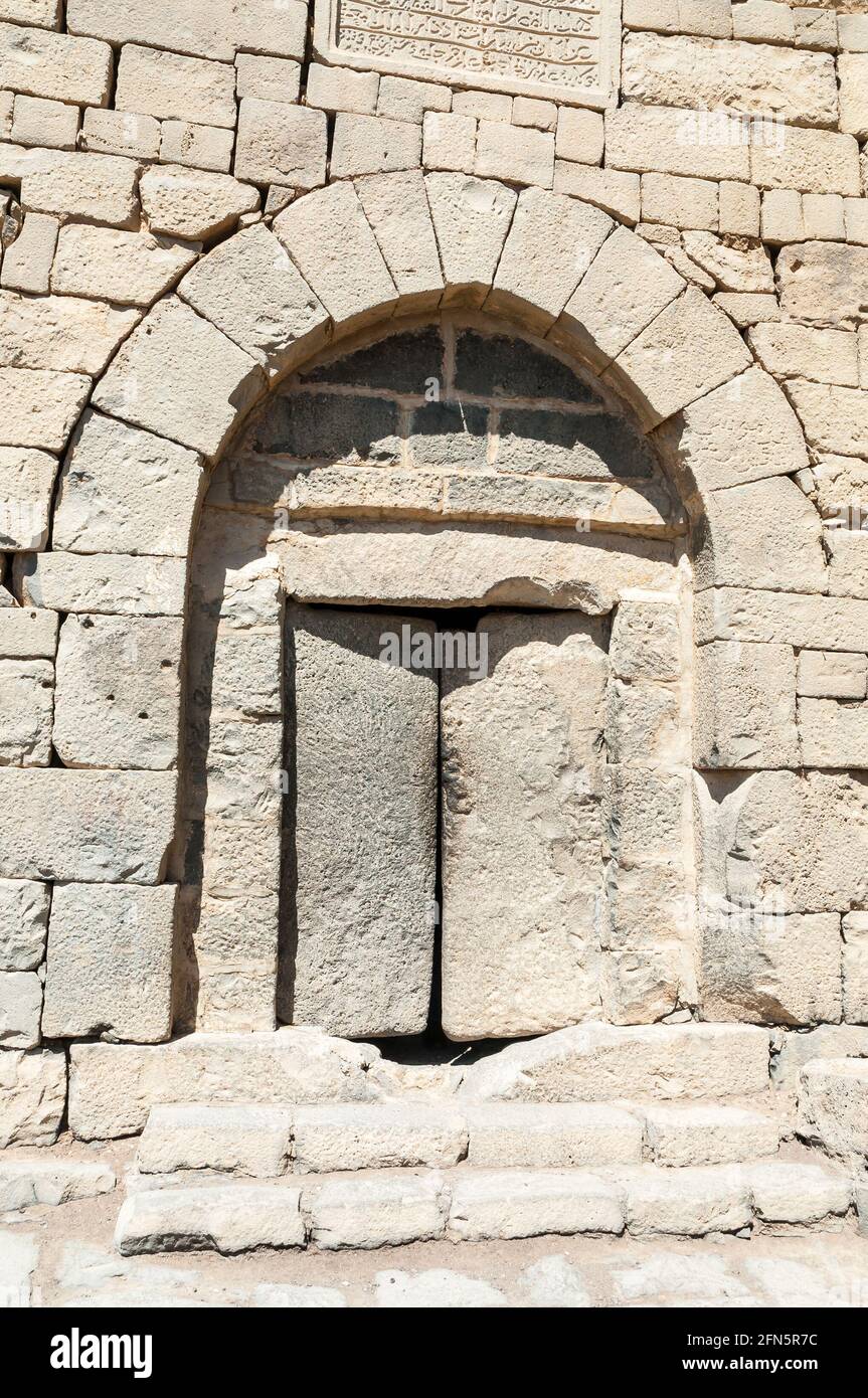 Jordan door hi-res stock photography and images - Alamy