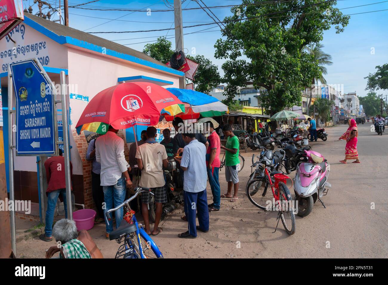 Odisha street food hi-res stock photography and images - Alamy