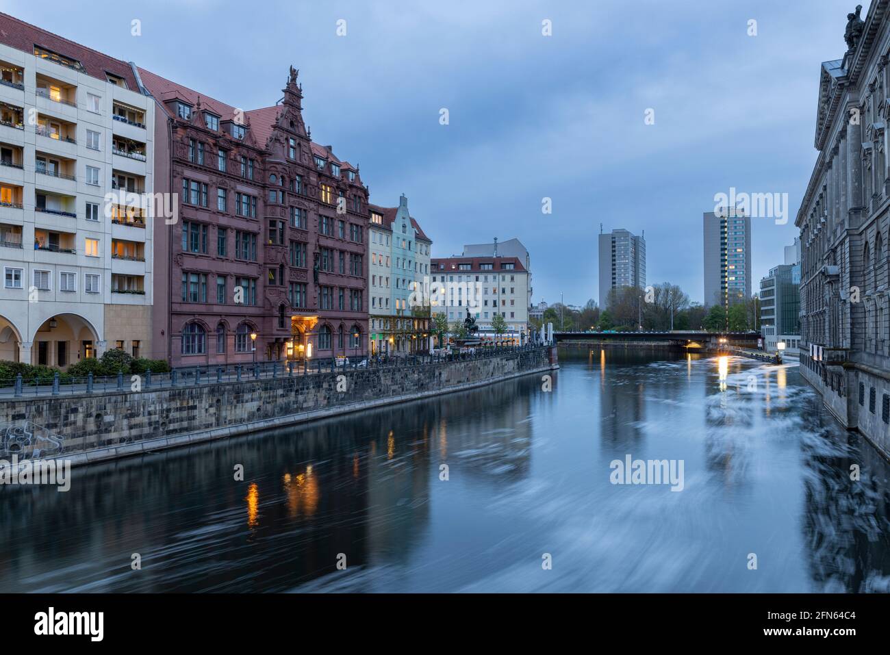 Bombarded in world war ii hi-res stock photography and images - Alamy