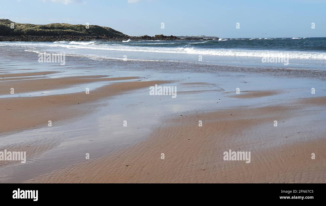 Empty beach scene Stock Photo - Alamy
