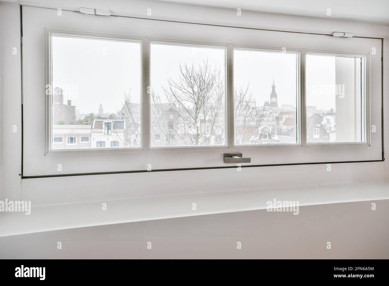 Light seen through window house hi-res stock photography and images - Alamy