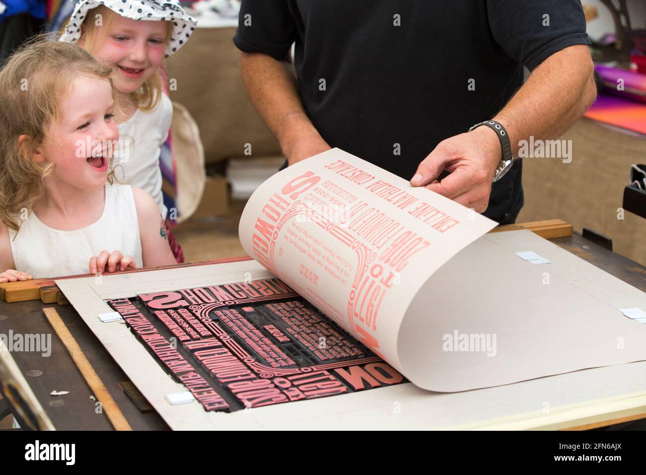 Kid making poster hi-res stock photography and images - Alamy