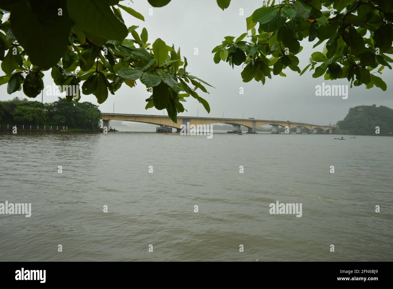 Karwar khali river bridge hi-res stock photography and images - Alamy