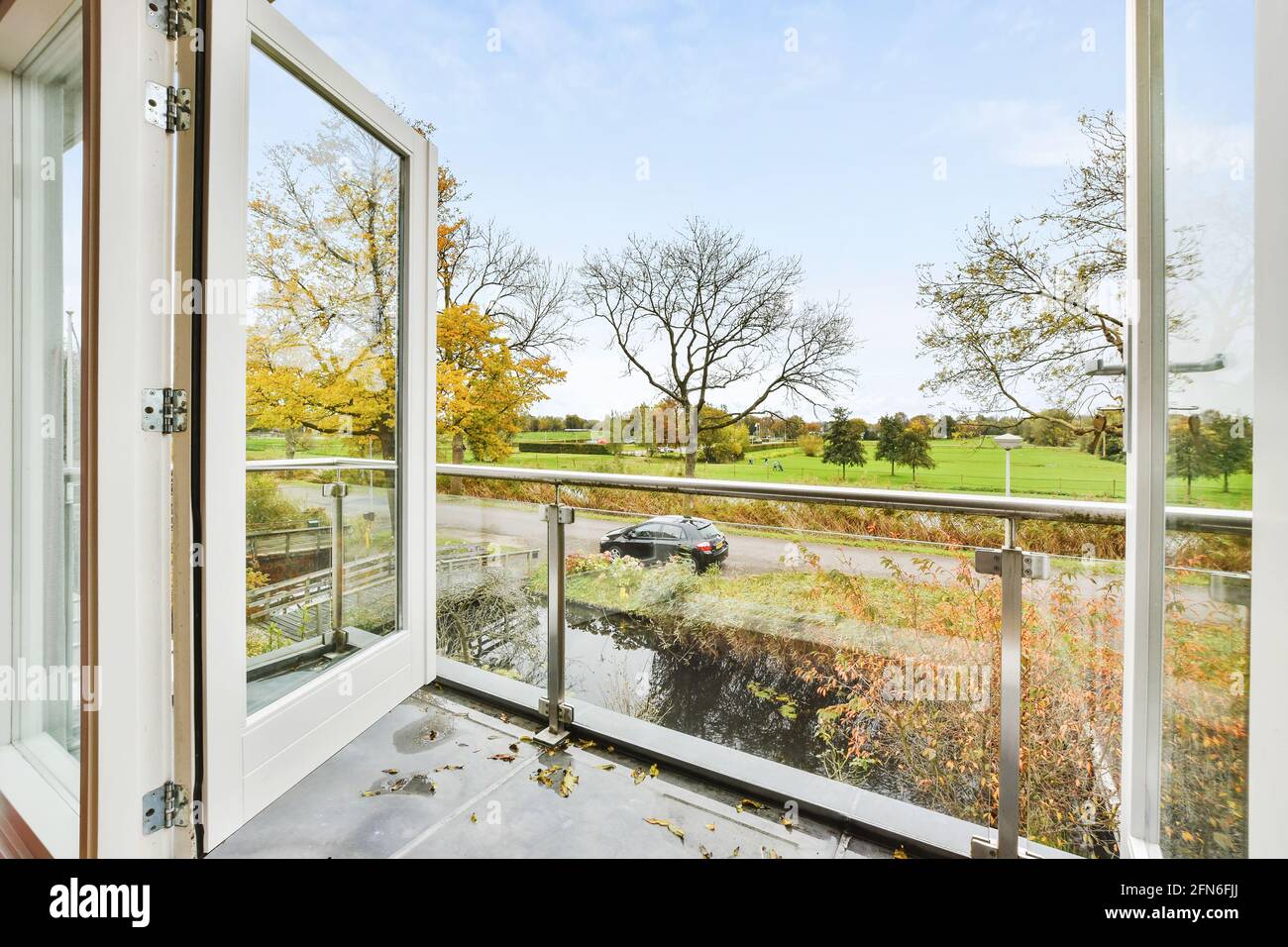 Wet balcony hi-res stock photography and images - Alamy