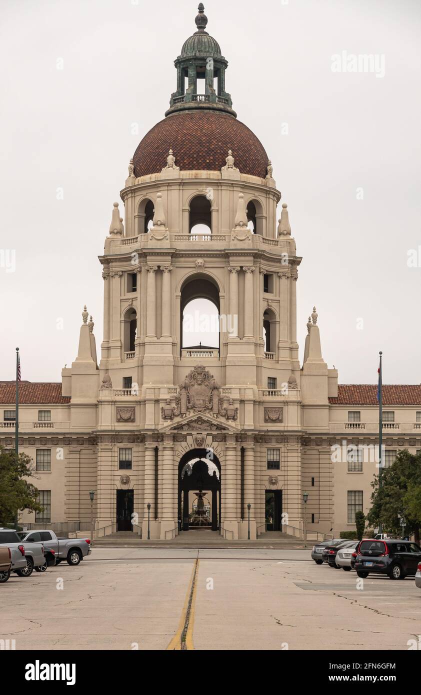Pasadena, CA, USA - May 11, 2021: Beige stone, look-through, sculpted ...