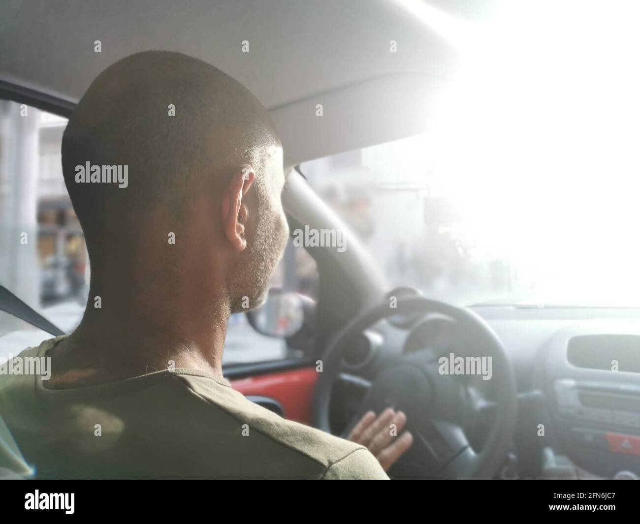 Windshield shot man driving car hi-res stock photography and images - Alamy