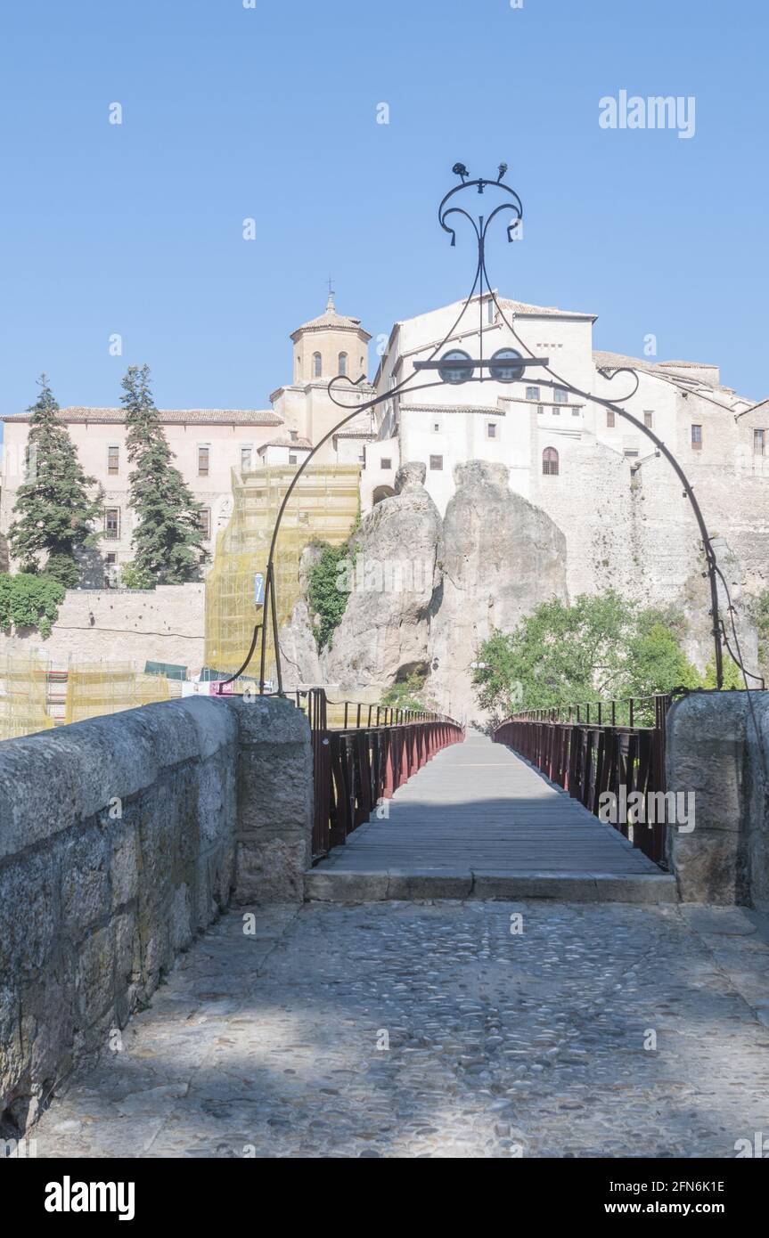 Bridge to the city of Cuenca, Spain Stock Photo - Alamy