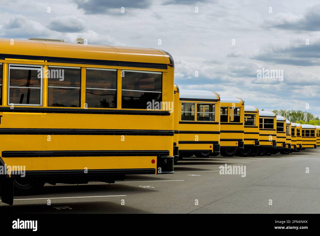 American bus stop hi-res stock photography and images - Alamy