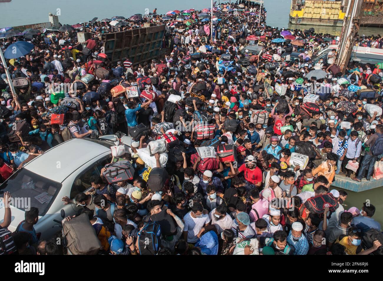 Over crowded ferry Stock Photo - Alamy