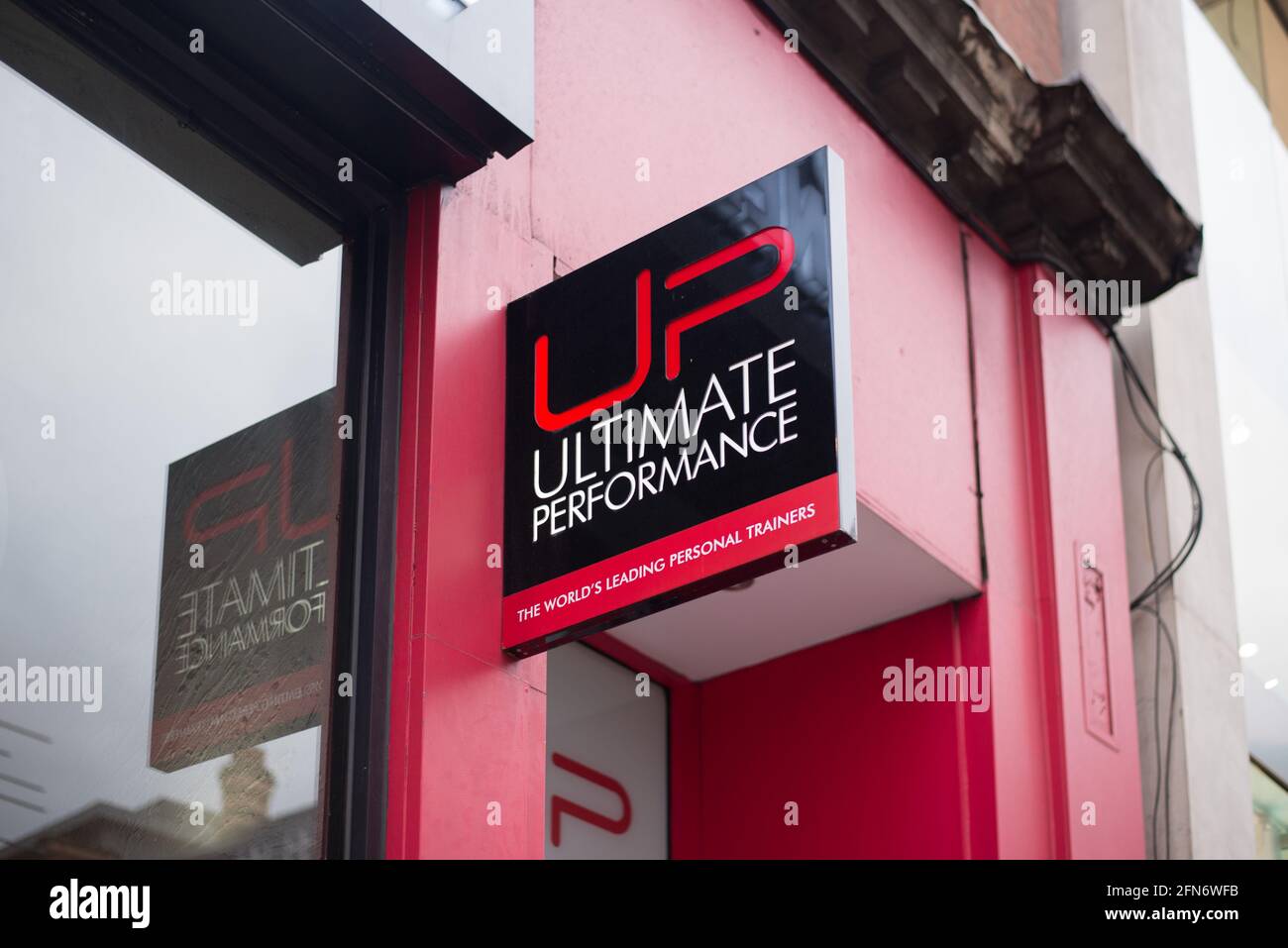 Ultimate sign hi-res stock photography and images - Alamy