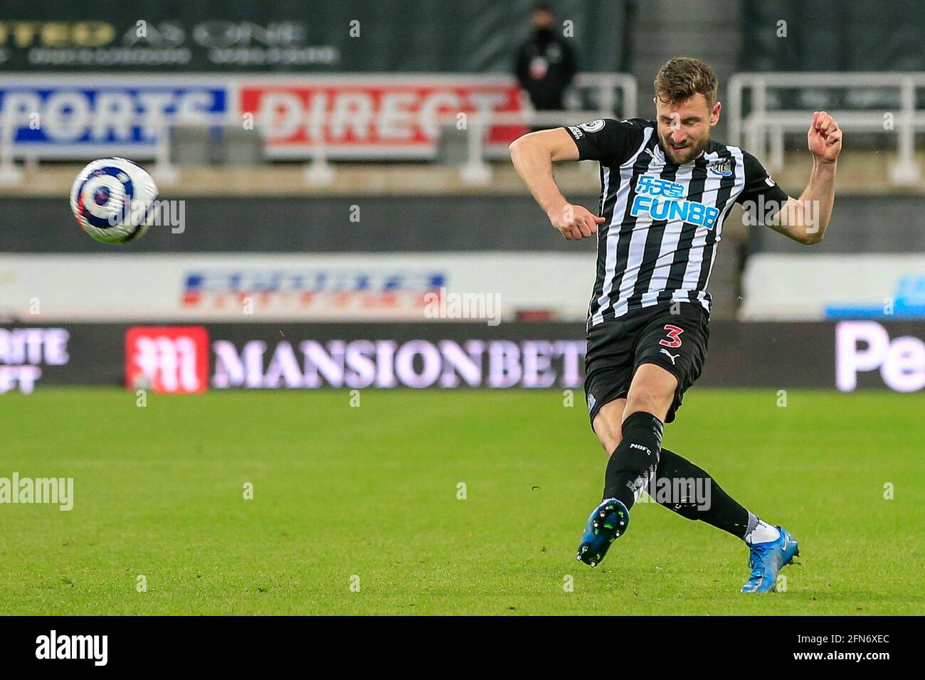 Paul dummett hi-res stock photography and images - Alamy