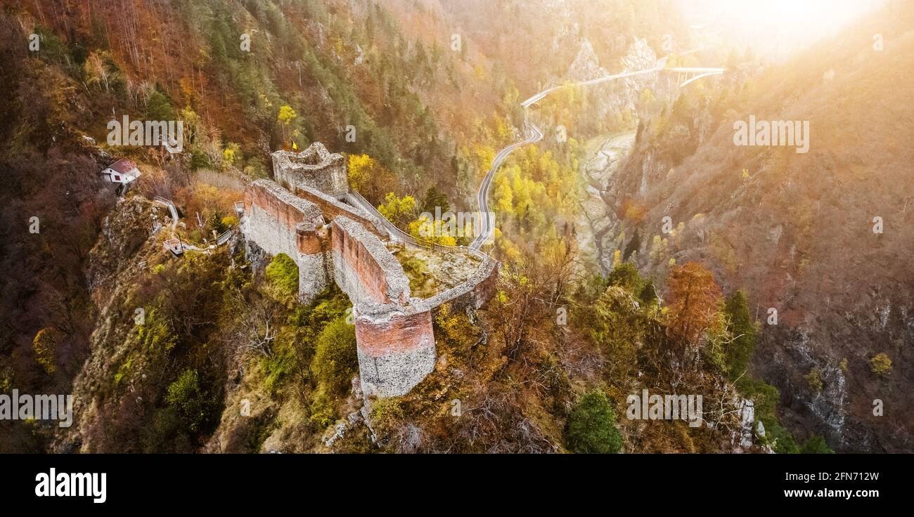 Panoramic view of Poenari castle in Romania Stock Photo - Alamy
